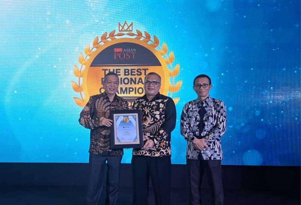 Perumda BPR Bank Kota Bogor Raih Penghargaan The Best Regional Champion ...